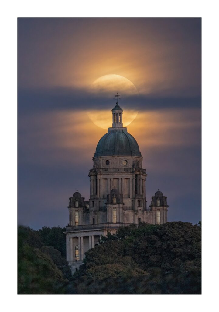 Ashton Memorial Moon 1 Lee Mansfield - Lee Mansfield Photography